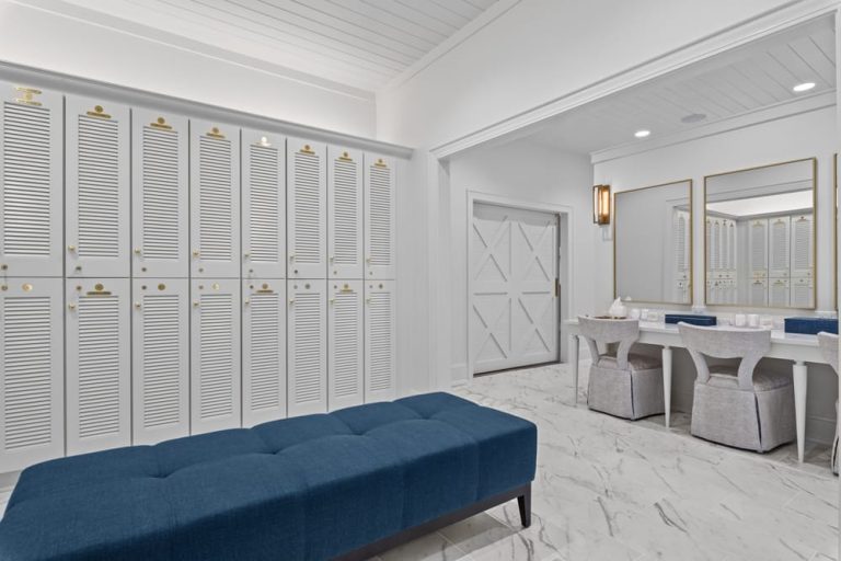 Ladies Locker Room - Forest Creek Golf Club